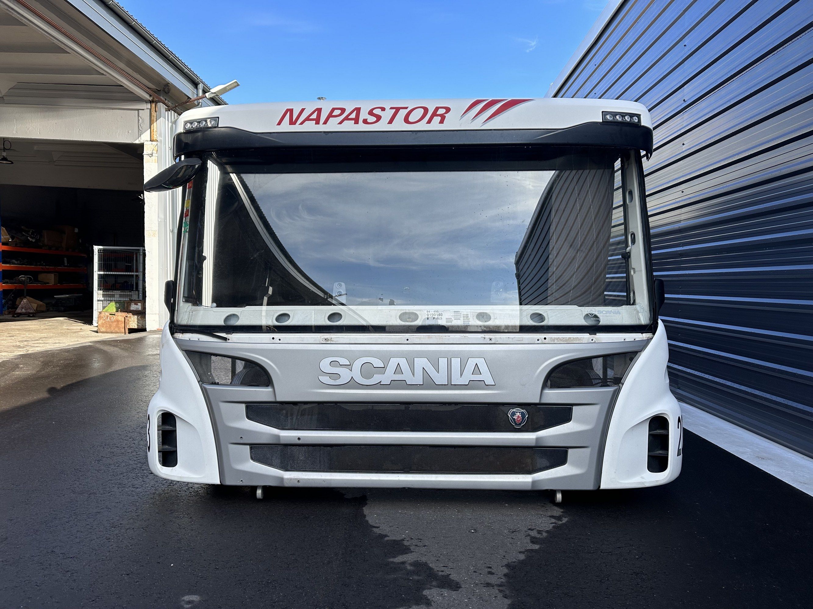 Scania P CP16 kabina
