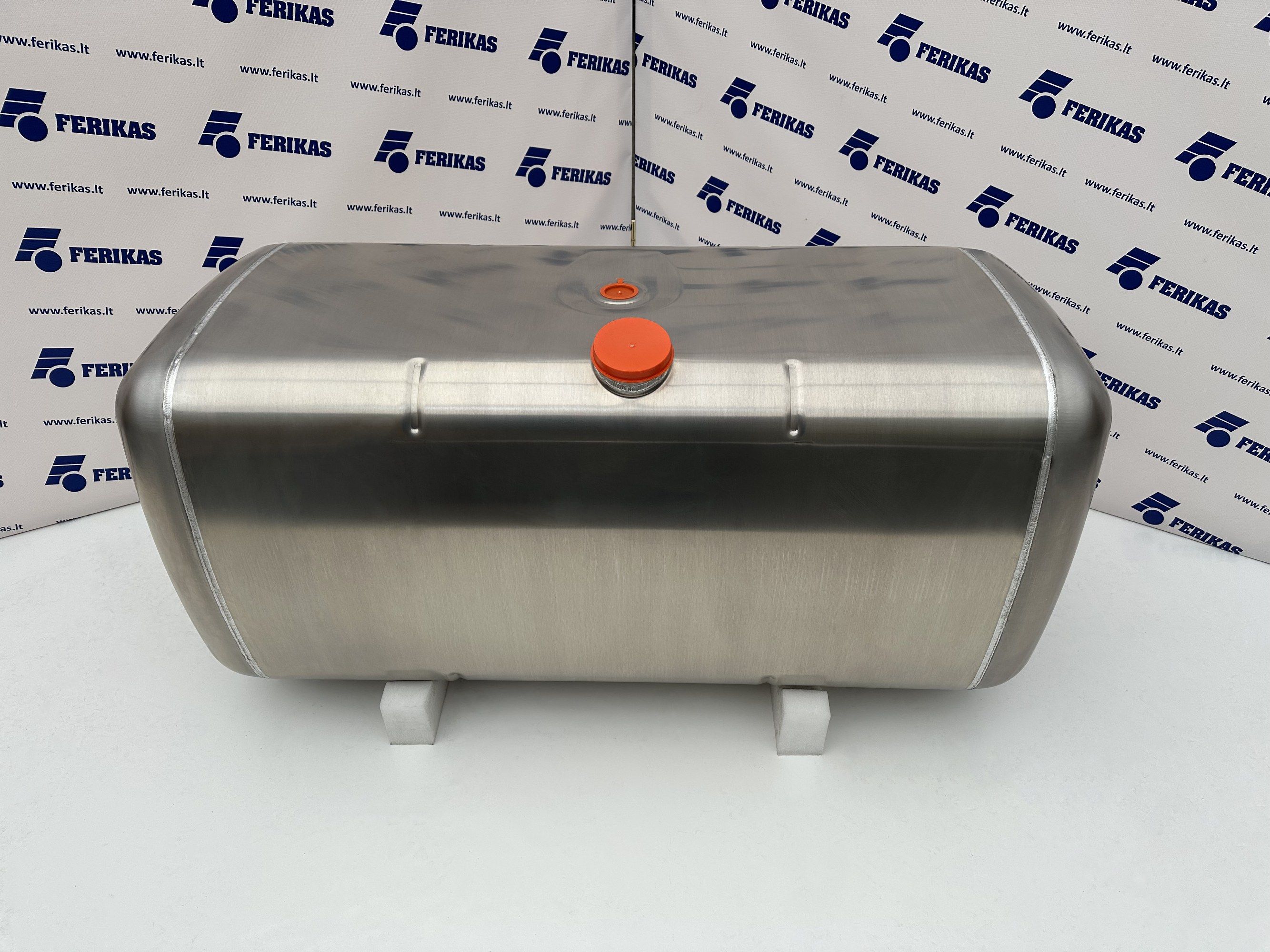 Mercedes Benz Actros MP4 570L Fuel Tank 700x650x1450 – Ferikas - Ferikas