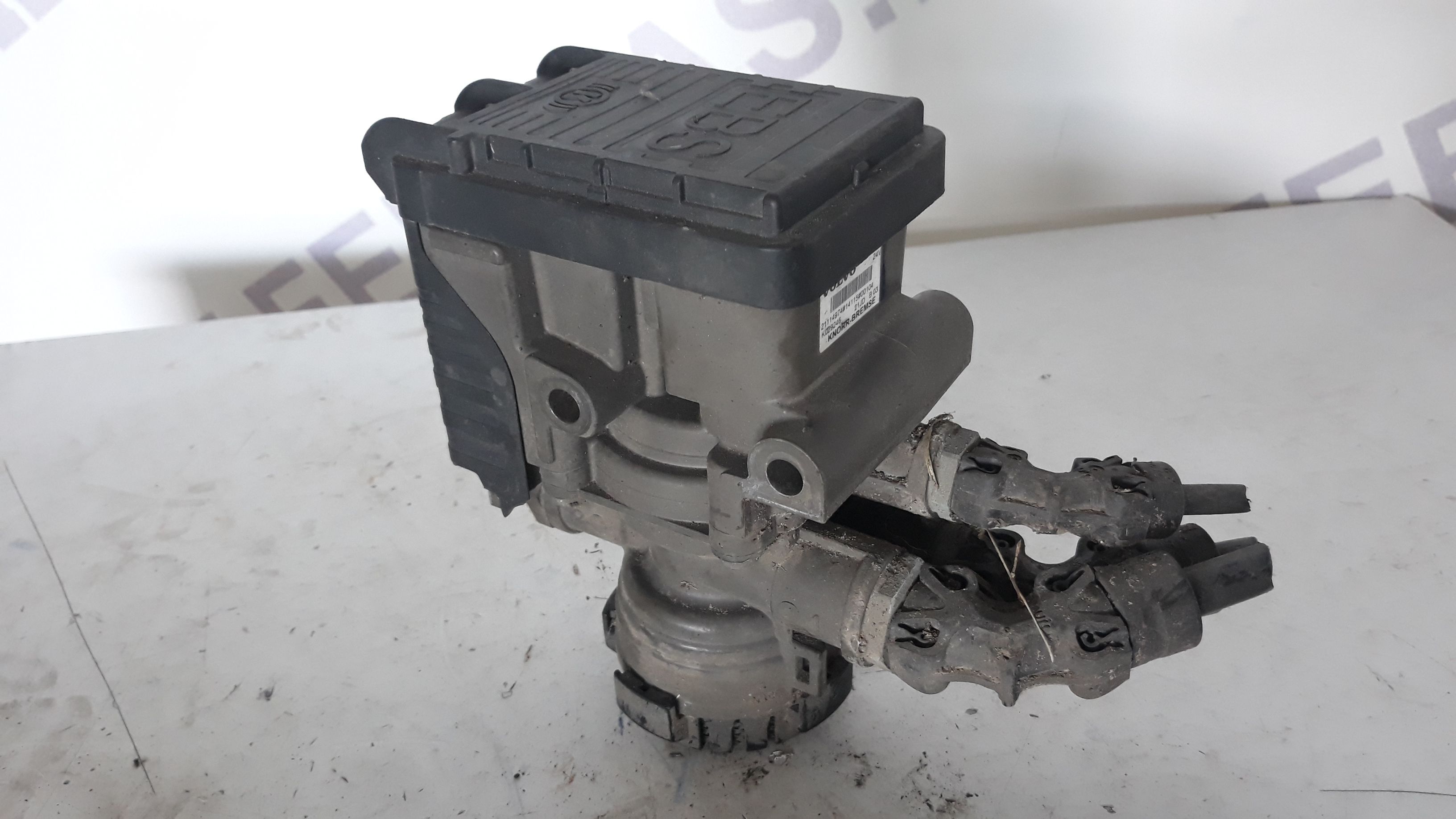 Volvo FH4 EBS Brake Modulator | Reliable UK Supplier - Ferikas